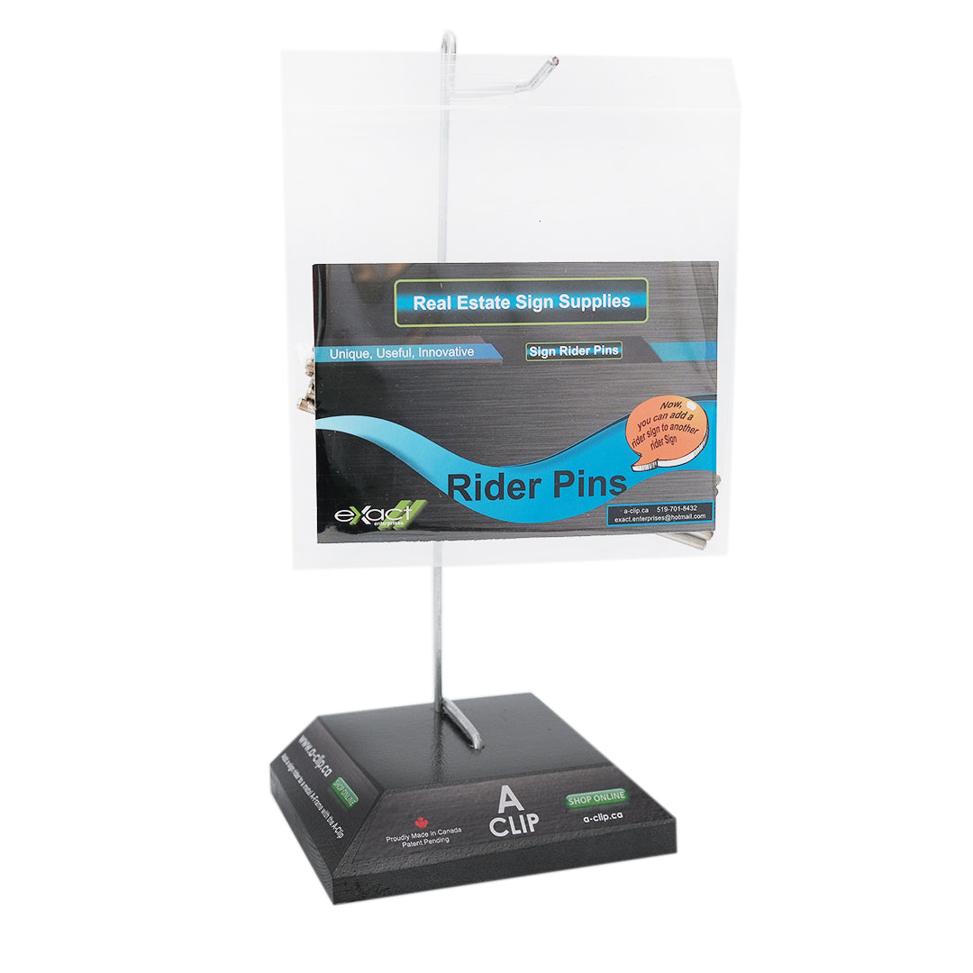 Rider Pins – Snappy Print